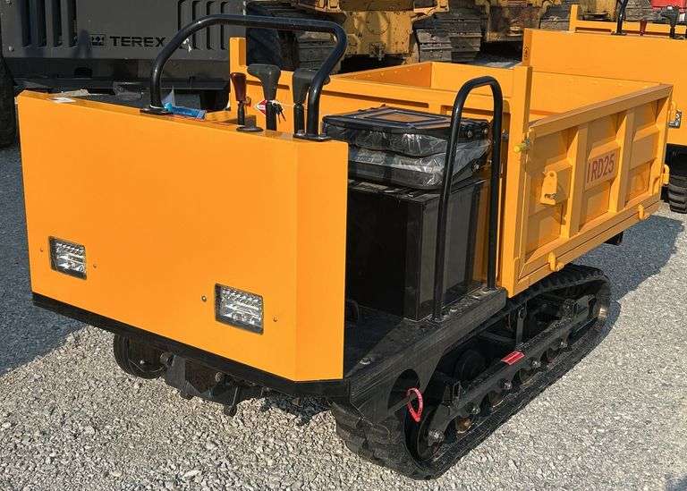 2025 IRD25 Crawler Dumper w/ Seat - Kraft Auction Service, LLC