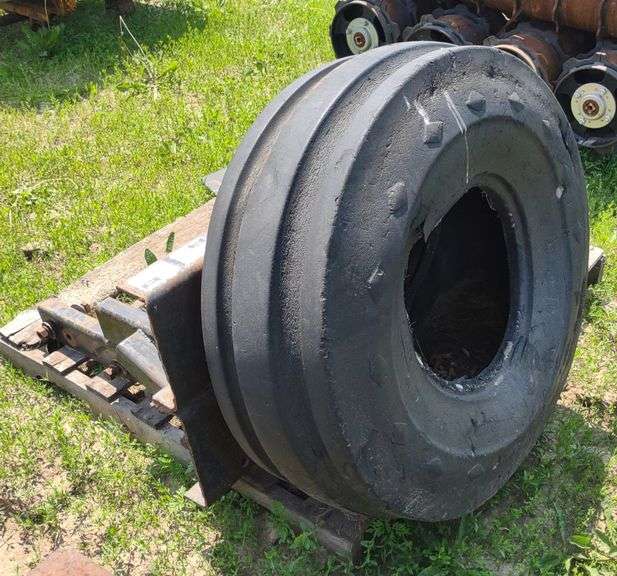 (E) Homemade Steel Pusher - Kraft Auction Service, LLC