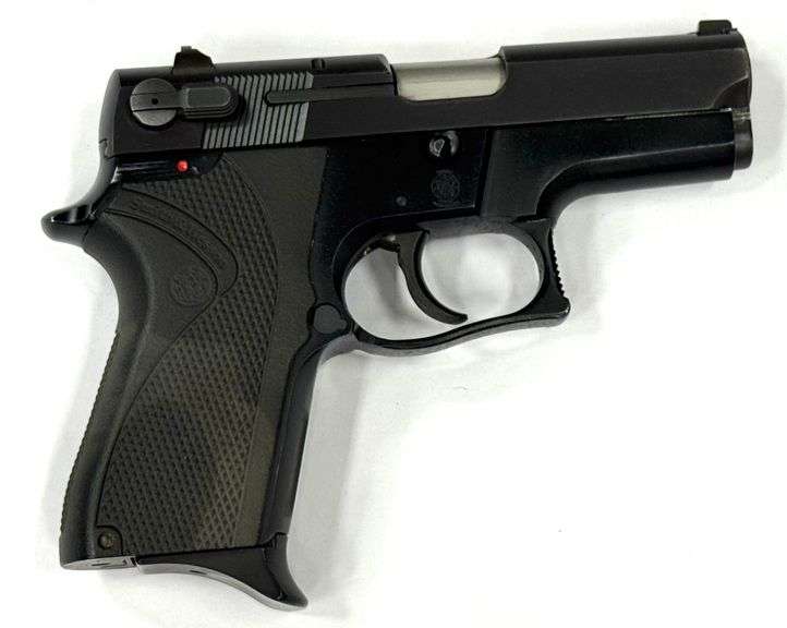 Smith & Wesson Model 6904 .9mm Semi-Automatic Pistol - Kraft Auction ...