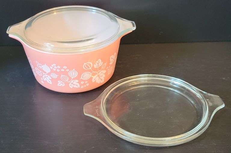 Small Vintage Pyrex Casserole Dish Featuring The Pink Gooseberry ...