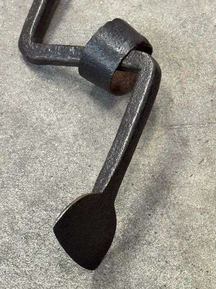 Antique Hand Forged Iron Farrier Butteris Tools - Kraft Auction Service ...