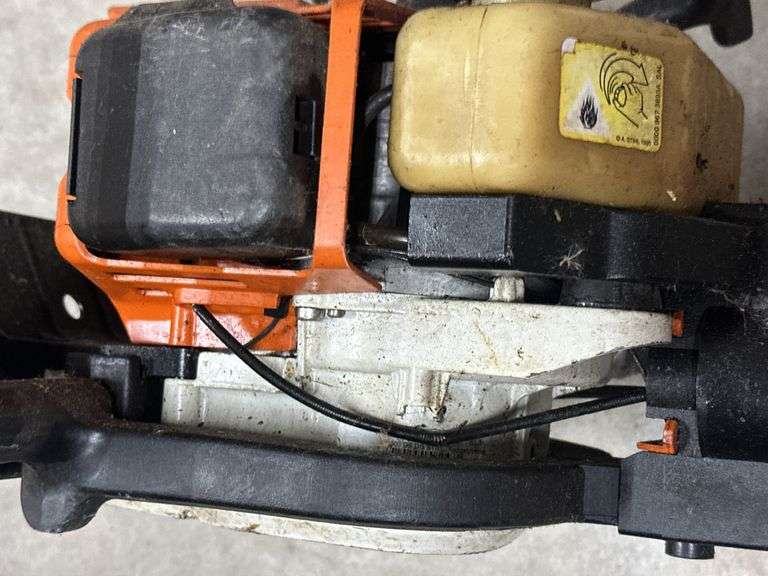 (AF) Stihl HS80 Gas Hedge Trimmer - Kraft Auction Service, LLC