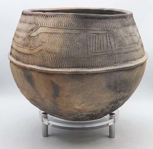 Antique 19th century Engraved Mossi Tribe Clay Water Pot - Kraft ...