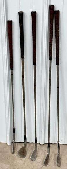 (AW) Wilson Professional Patty Berg Golf Irons - Kraft Auction Service, LLC