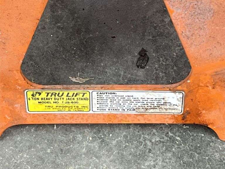 (AW) Sears 2 Ton Hydraulic Floor Jack And Pair Of Tru Lift Heavy Duty 6 ...