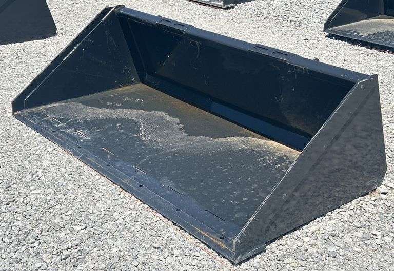 2025 Wolverine 72" Quick Attach Bucket - Kraft Auction Service, LLC