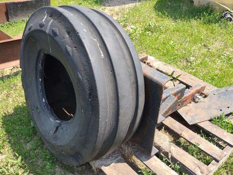 (E) Homemade Steel Pusher - Kraft Auction Service, LLC