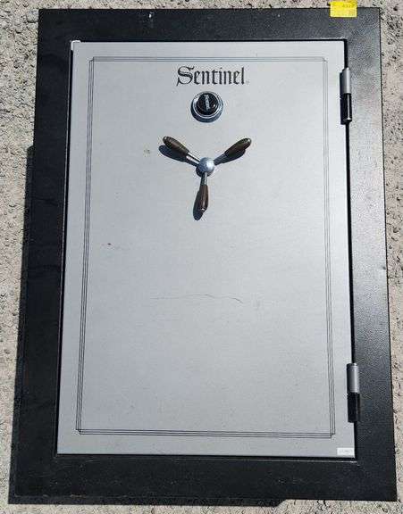 (II) Sentinel Combination Lock Safe - Kraft Auction Service, LLC