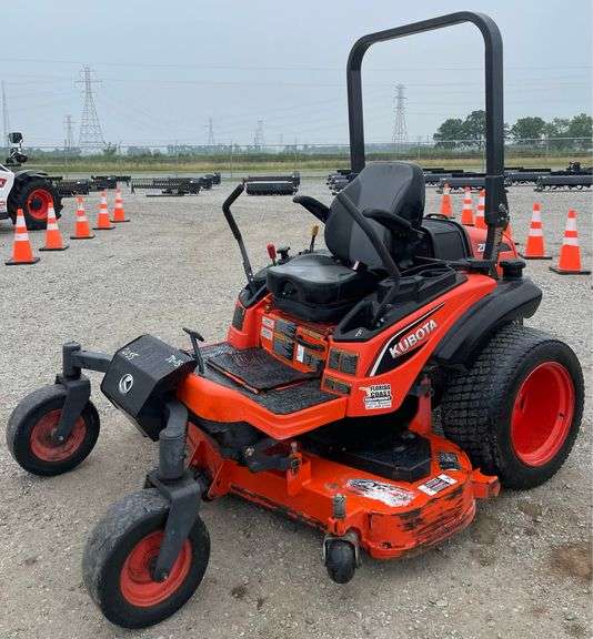 Kubota ZD1211 Diesel 60" Zero Turn Mower - Kraft Auction Service, LLC