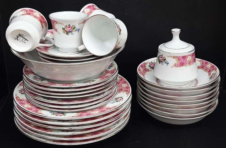 (G) Remington China Red Sea Plates, Bowl, And Cups - Kraft Auction ...