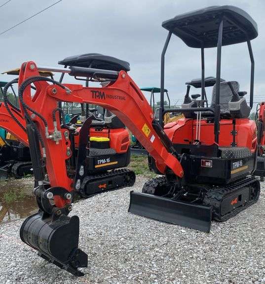 2025 TPM-16 Mini Hydraulic Excavator - Kraft Auction Service, LLC