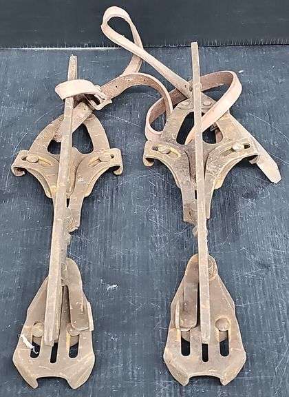 (AP) Pair Of Antique Clamp On Ice Skates - Kraft Auction Service, LLC