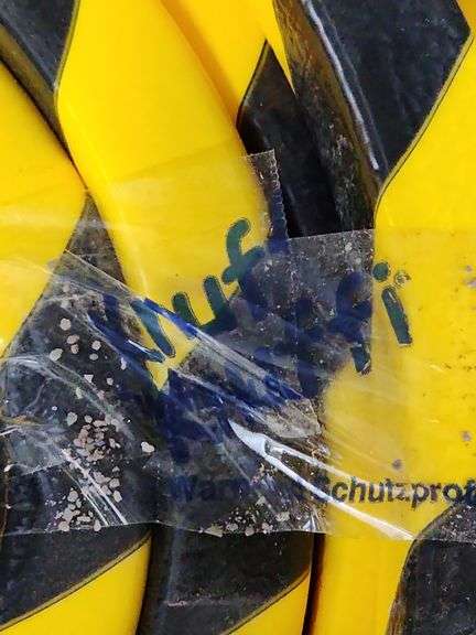 (ZZ) Knuffi Foam Bumper Guard - Kraft Auction Service, LLC