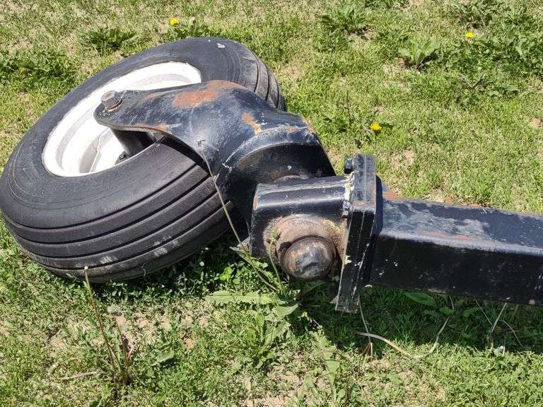 (E) Yetter 6300 Implement Caddy - Kraft Auction Service, LLC