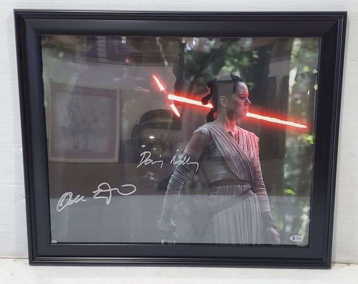 Beckett Authenticated Star Wars Daisy Ridley and Adam Driver Autograph ...