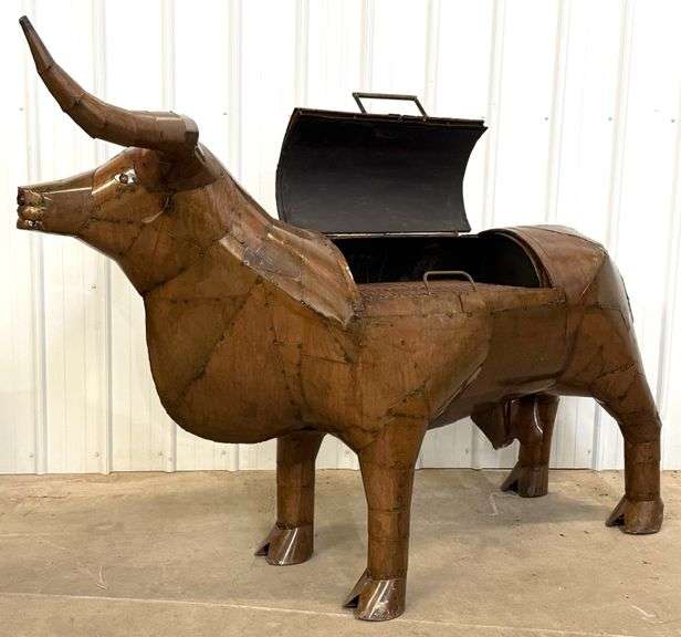 7-1/4 ft Long Custom Made Metal Art Bull Grill - Kraft Auction Service, LLC