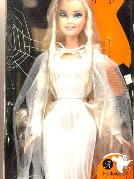 Barbie 2003 Looney Tunes Barbie, 2004 Boo-tiful Halloween Barbie Doll ...