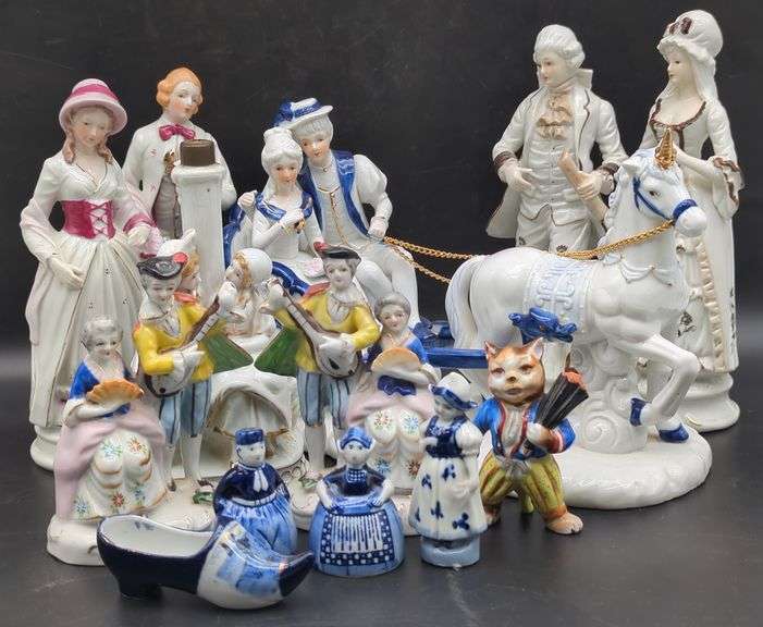 (D) Victorian Couples. Carriage, Couples Ceramic. Figurines. Delph Salt ...