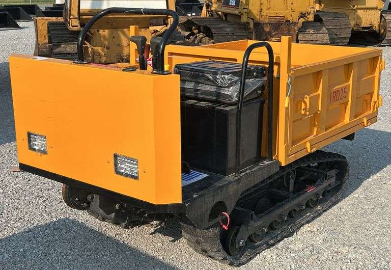 2025 IRD25 Crawler Dumper w/ Seat - Kraft Auction Service, LLC