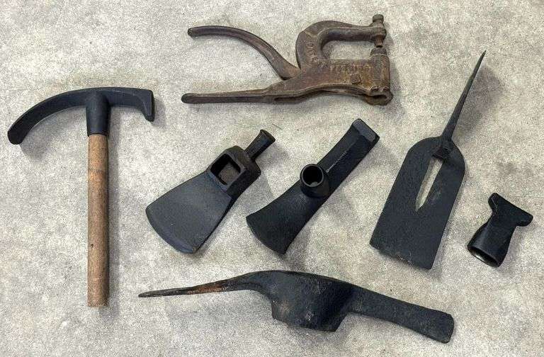 Hand Forged Axe Heads & Cast Iron Rivet Leather Press Punch - Kraft ...