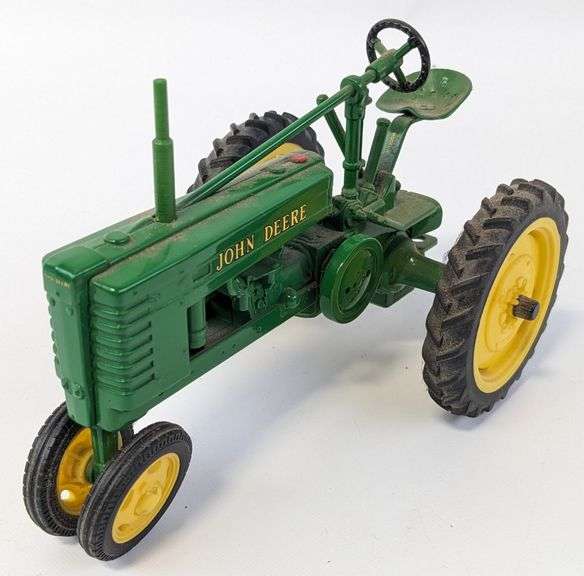 1/16 Die-Cast John Deere Model H Tractor - Kraft Auction Service, LLC