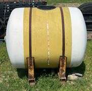 (E) 200 Gallon Poly Saddle Tank - Kraft Auction Service, LLC