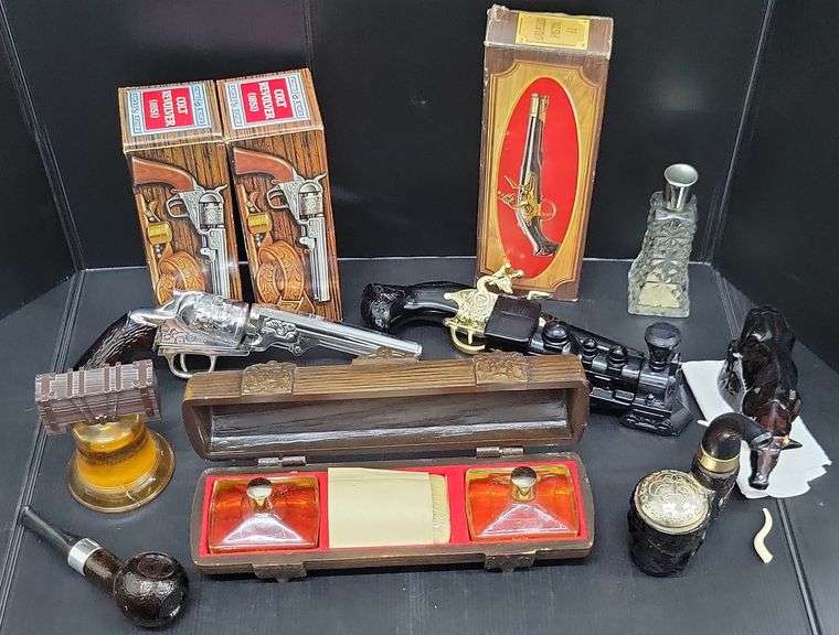 (G) Vintage Avon Cologne Bottles Includes Guns, Liberty Bell, Pipes ...