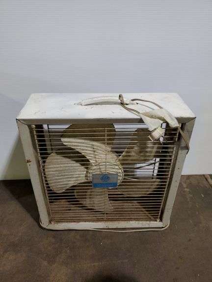 (DE)(2)Box Fans - Kraft Auction Service, LLC