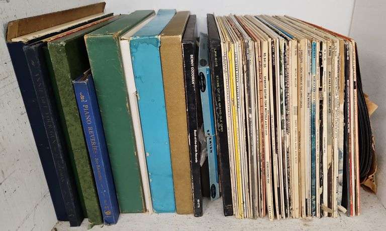 Lot Of Various Vinyl Records. - Kraft Auction Service, LLC