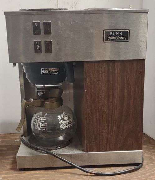 Bunn Pour-Omatic 2-Burner Coffee Brewer - Kraft Auction Service, LLC