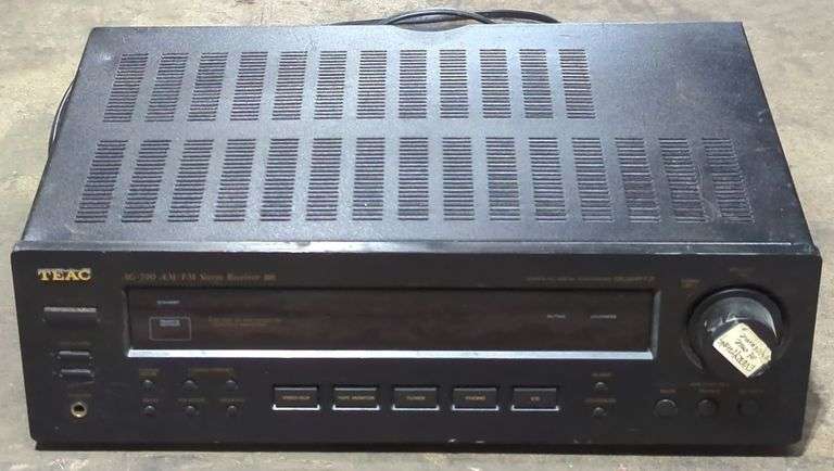 (GH) Teak Stereo Receiver - Kraft Auction Service, LLC