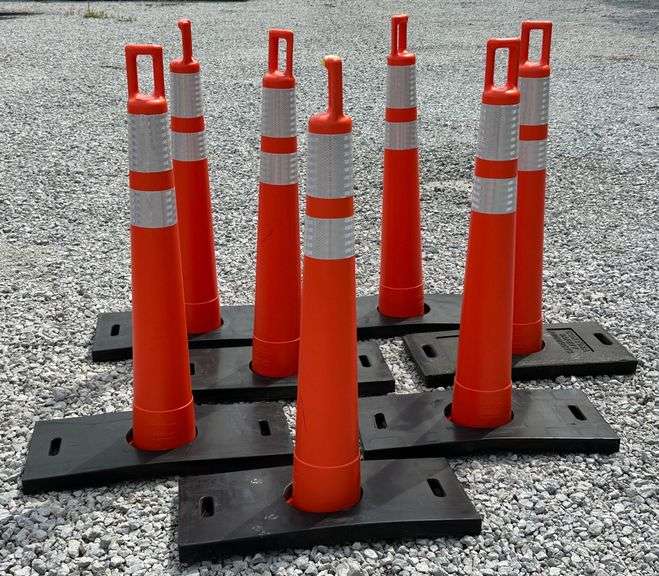 (ZZ) WatchTower Stackable Traffic Cones With Rectangular Rubber Base ...