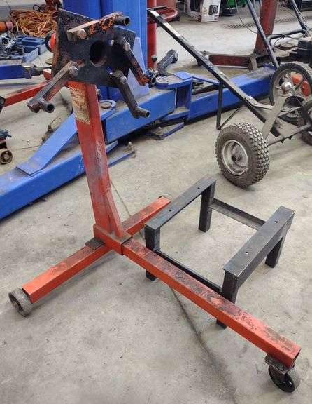 Big Red Heavy Duty Engine Stand - Kraft Auction Service, LLC