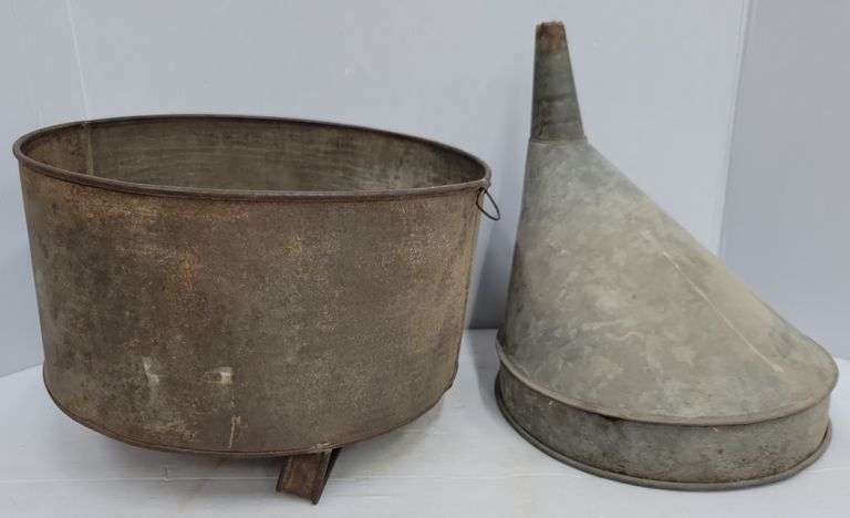 (Z) Vintage Galvanized Metal Funnel And Bucket With Drainage Hole ...