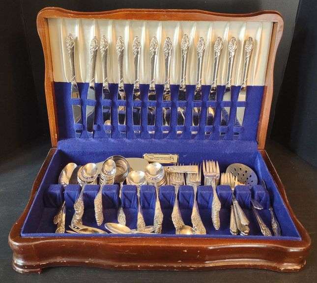Oneida Community Silver-Plated Flatware - Kraft Auction Service, LLC