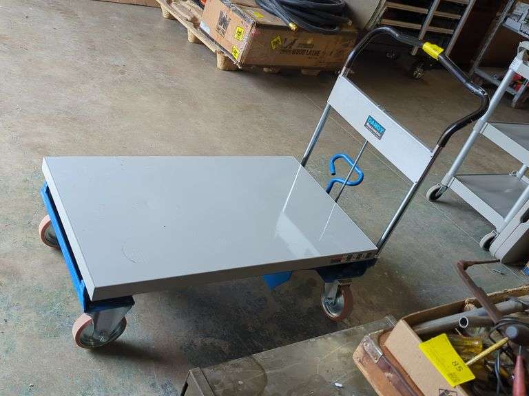 Dandy Lift Hydraulic Table Cart - Kraft Auction Service, LLC