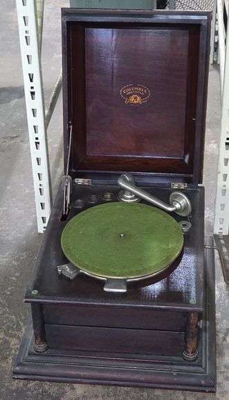 (A)Antique Columbia Grafonola Phonograph - Kraft Auction Service, LLC