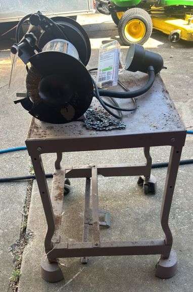 Delta Shopmaster Bench Grinder - Kraft Auction Service, LLC