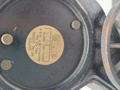 (F) United Metal Goods 701 Horse Carriage Shelf Clock - Kraft Auction ...