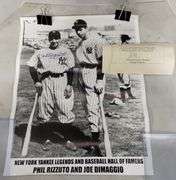 (D) Phil rizzuto, Joe DiMaggio 16x20 picture rizzuto signed with ...