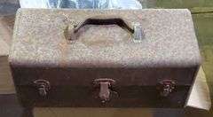 (XY)(3)Tool box, medical leg compresser, and CircuFlow 5150 series ...