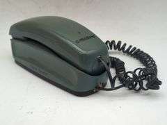 (XY) Vtg Phones & Parts - Kraft Auction Service, LLC