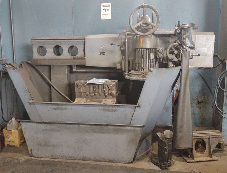 Berco Surface Grinder w/ Manual, Jackson Safety Mask, Apron & Boots ...