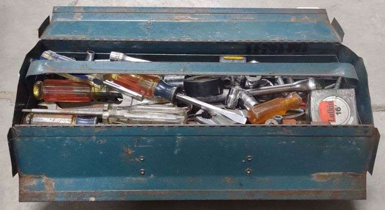 (AU) Tool Box & Various Tools - Kraft Auction Service, LLC