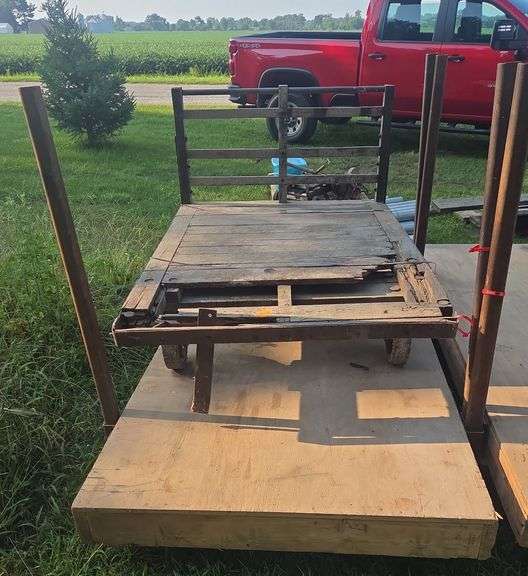 (BA) Handmade Wood Trolley - Kraft Auction Service, LLC