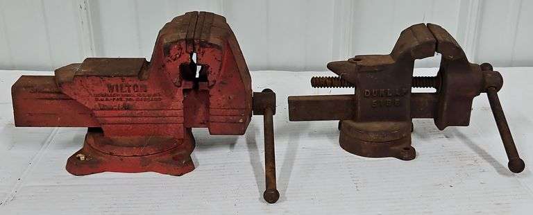 (Z) Bench Mount Wilton & Dunlap Vise's - Kraft Auction Service, LLC