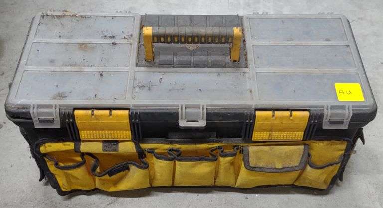 (AU) Tool Box w/ Various Tools - Kraft Auction Service, LLC