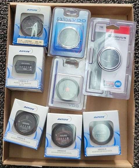 Datcon Solid State Hour Meters, Equus electrical Gauge And VDO Cockpit ...