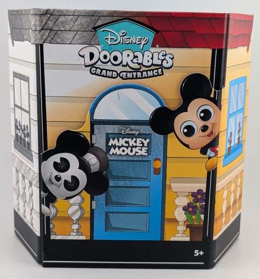 2023 Just Play Disney Doorables Grand Entrance Mickey Mouse Figure Set ...