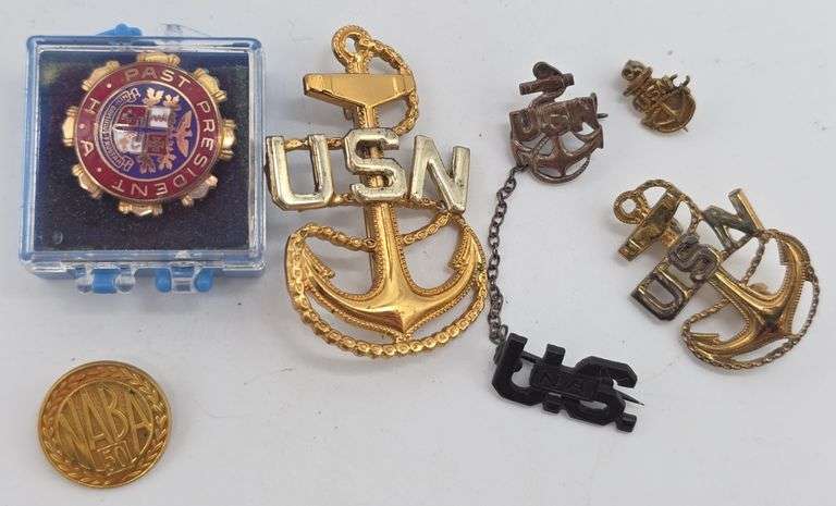 (MC) US Navy Pins and More - Kraft Auction Service, LLC
